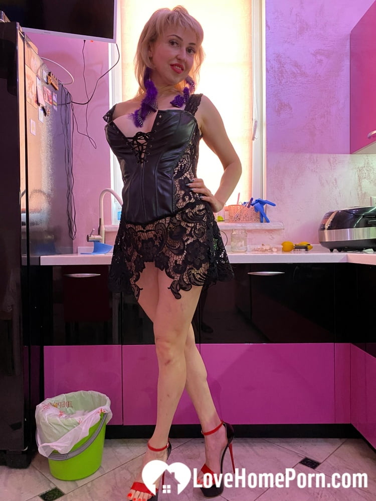 Milf Next Door Seduces Me With Her Tits 57 Pics Xhamster