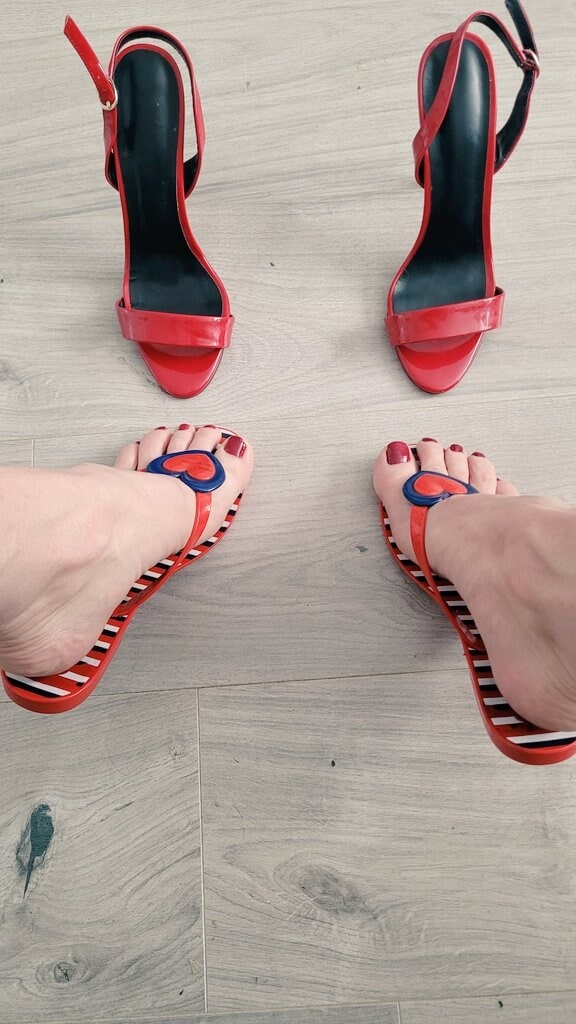 Sissy Feet 8 Pics Xhamster