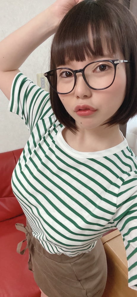 Japanese Porn Actress Ui Nenne 3 Pics Xhamster